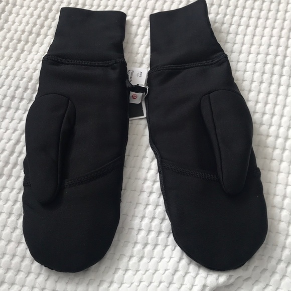 lululemon athletica | Accessories | Nwt Lululemon Xss Pinnacle Warmth ...
